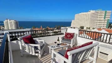 Apartamento, 2 quartos, fumadores, varanda | Varanda