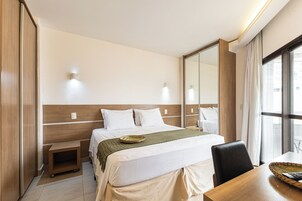 Apartamento | Secretária, secretária adequada para computadores portáteis 