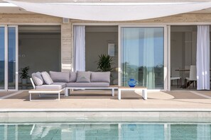 Villa, fumadores | 4 quartos 