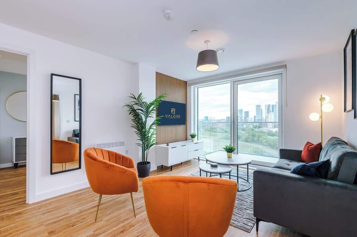 Waterfront 2br | 2 Bath | Free Gym + Parking - イギリス マンチェスター