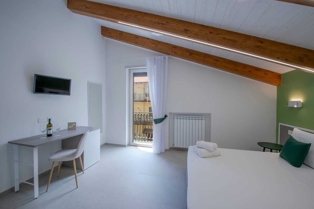 Rossy Palace Amalfi Coast Suites - Agerola