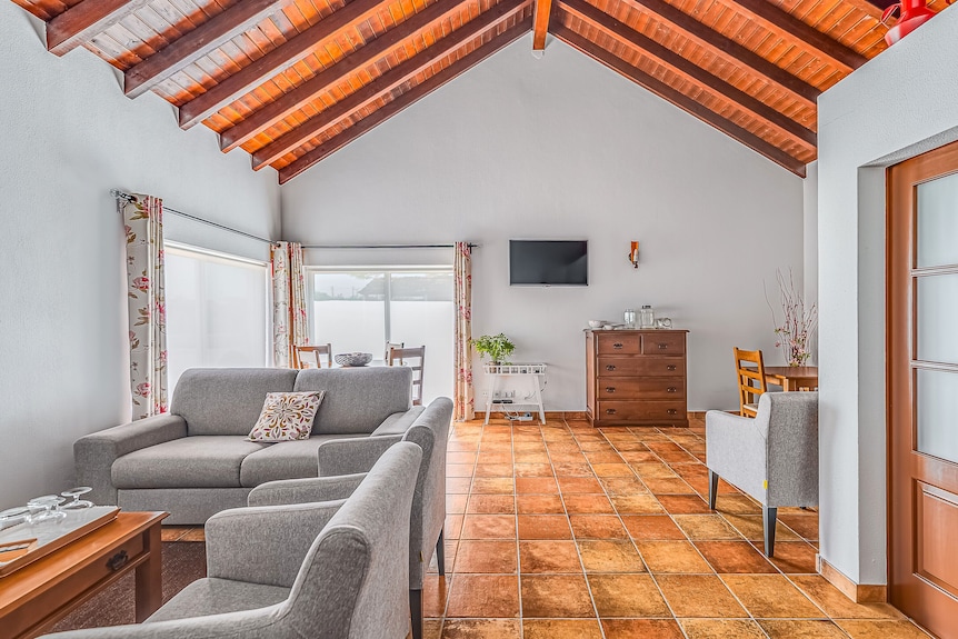 Apartamento 'Casa Da Adega - T2' Con Piscina Compartida, Wi-fi Y Aire Acondicionado - Melides