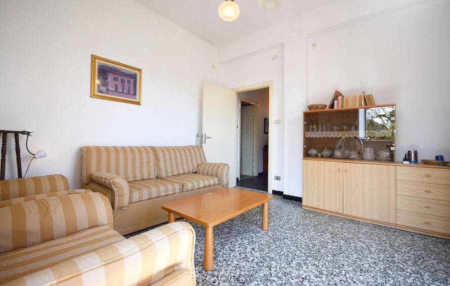 Stunning Apartment In Pietra Ligure - Pietra Ligure