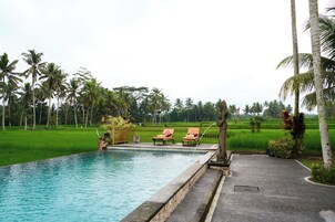Piscina exterior