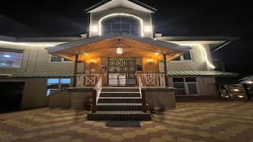 Fachada da propriedade