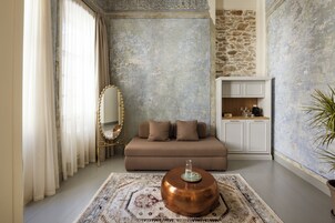 Suíte superluxo | Sala de estar | Smart TV, Netflix, serviços de streaming, impressoras