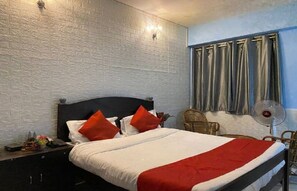 Quarto casal luxo | Wi-Fi de cortesia