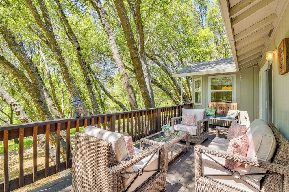 Yosemite Home Base: Community Perks + Lake Access! - Pine Mountain Lake, CA