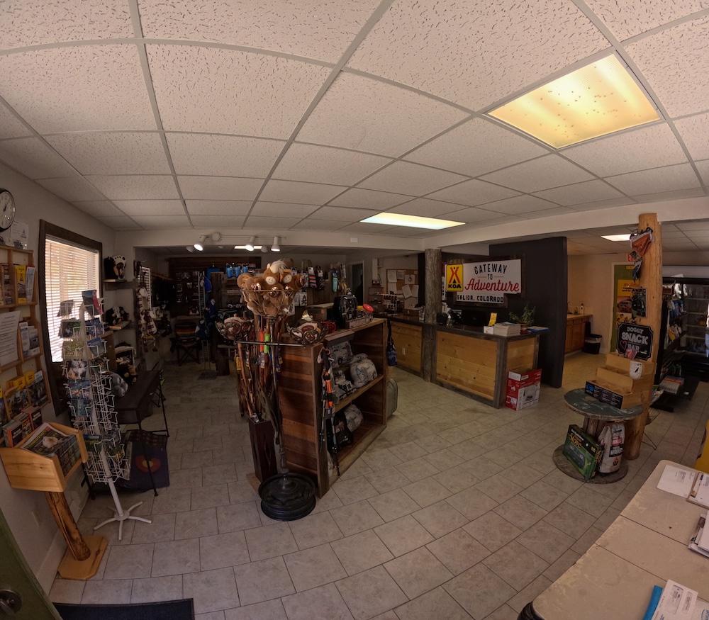 A-lodge Salida - Cabins Rv Tents Camping - Monarch, CO