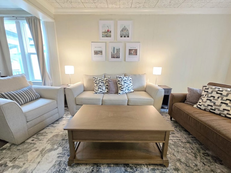 Spacious 5-bedroom House In Delightful Saint Paul With Wifi, Ac - Minnesota