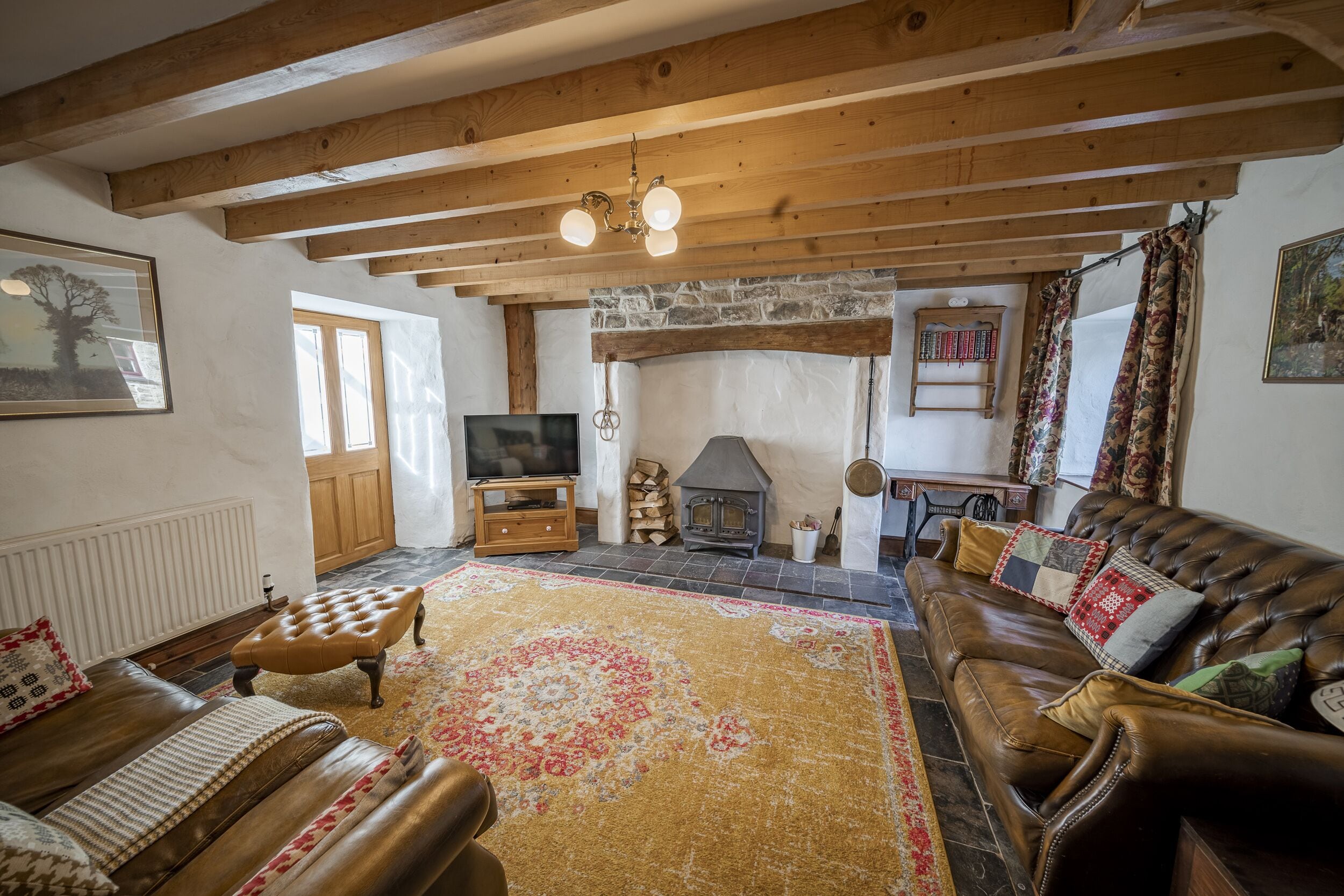 Cove Cottage, Pet Friendly, Character Holiday Cottage In Llangrannog - Llangrannog