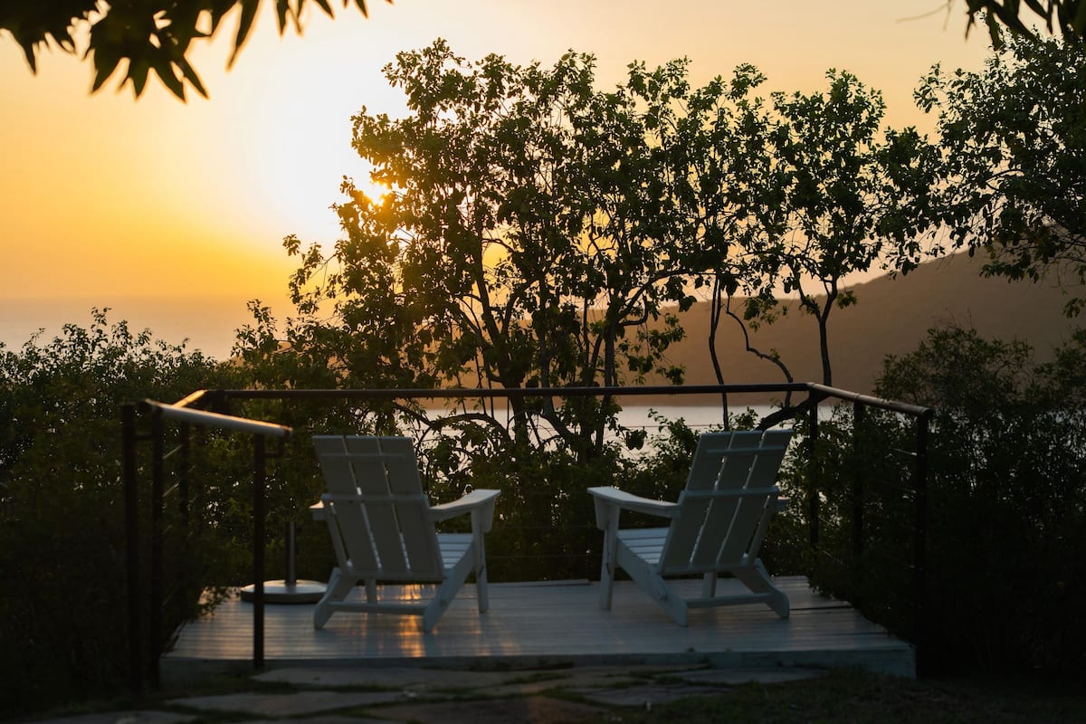 Quarto Individual, 1 cama king-size, vista para o jardim, junto ao jardim | Terraço/pátio interior