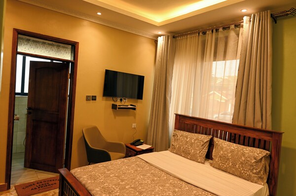 Neon Hotel Ntinda - Kampala