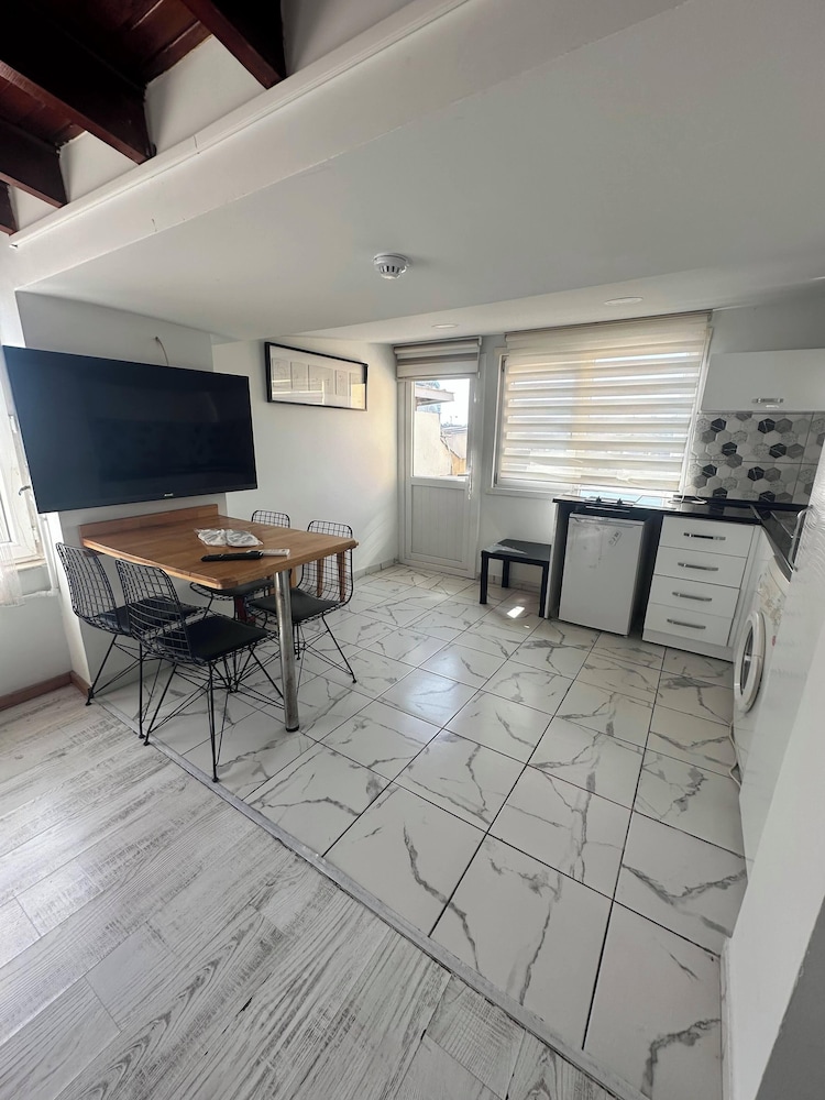 İSthouse - Istanbul