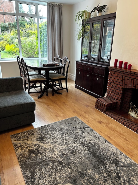 Bella's Beach House - Less Than 100m From The Seafront In Whitley Bay! - Tynemouth