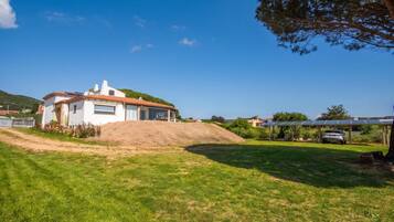 Apartamento família, vários quartos (La Sciumara with beach access) | Fachada