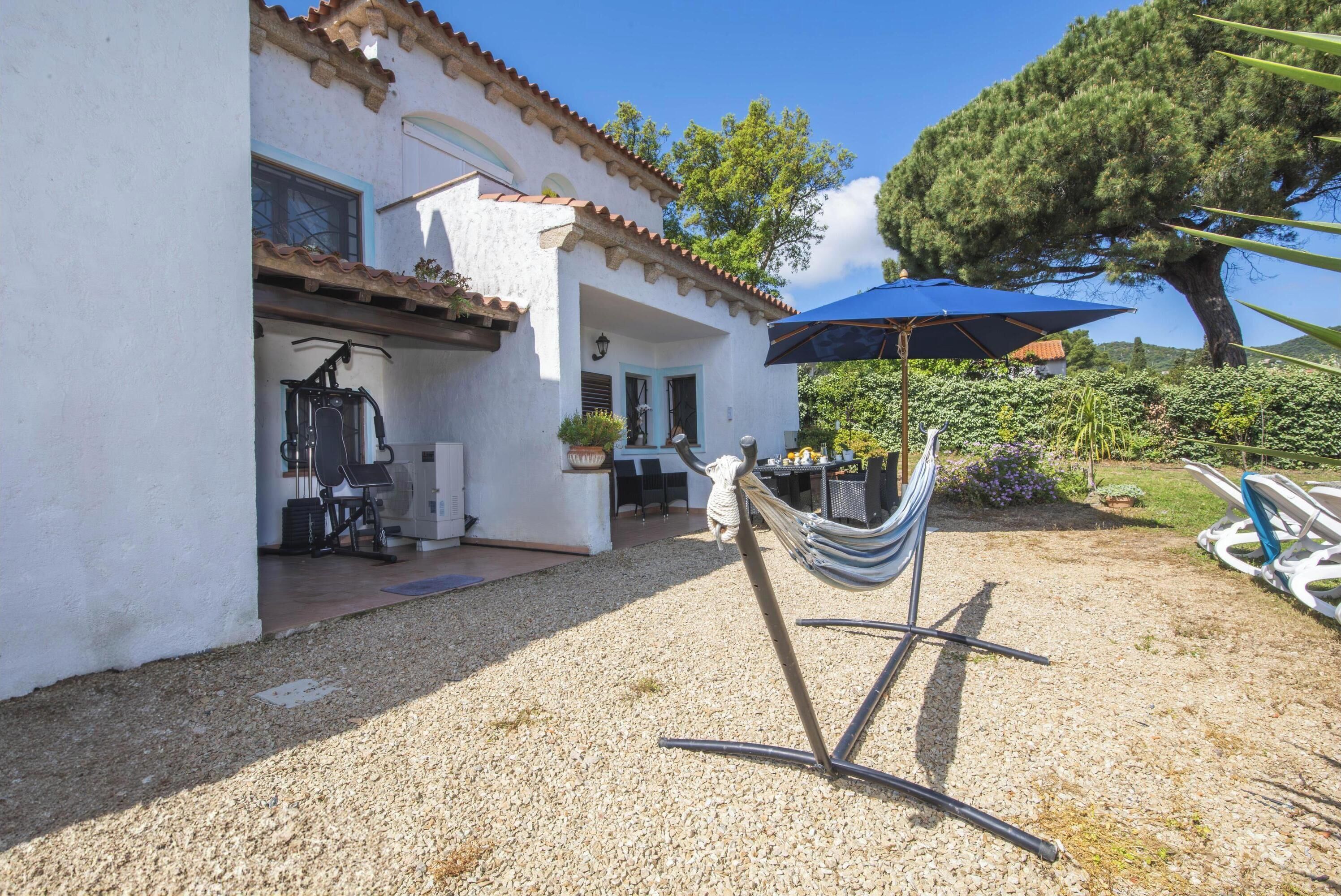 Apartamento família, vários quartos (La Sciumara with beach access) | Terraço/pátio