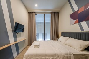 Quarto luxo | Wi-Fi de cortesia, roupa de cama