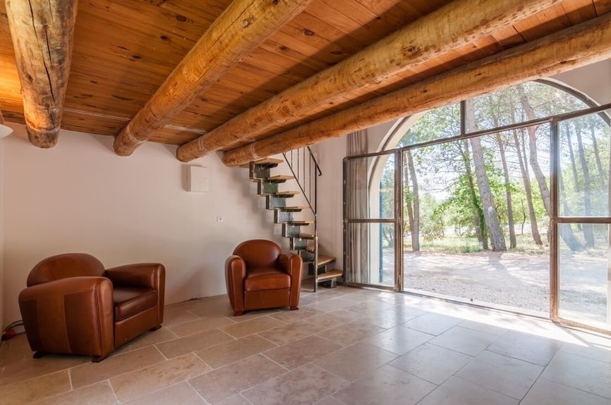 Magnificent Stone Farmhouse - Vaucluse