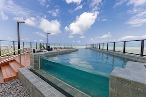 Piscina interior