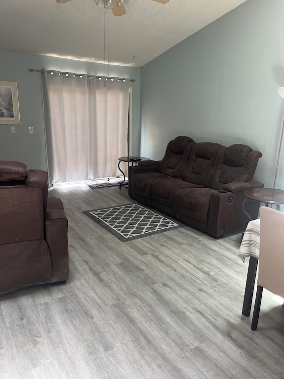 Charming 2-bedroom House With Wifi, Ac In Fabulous Deltona , Florida - Lake Harney, FL