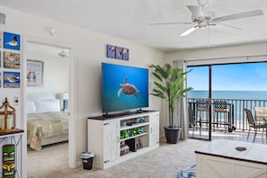 Apartamento em Condomínio Fechado, 1 cama king-size e sofá-cama (Pelican Watch #602)