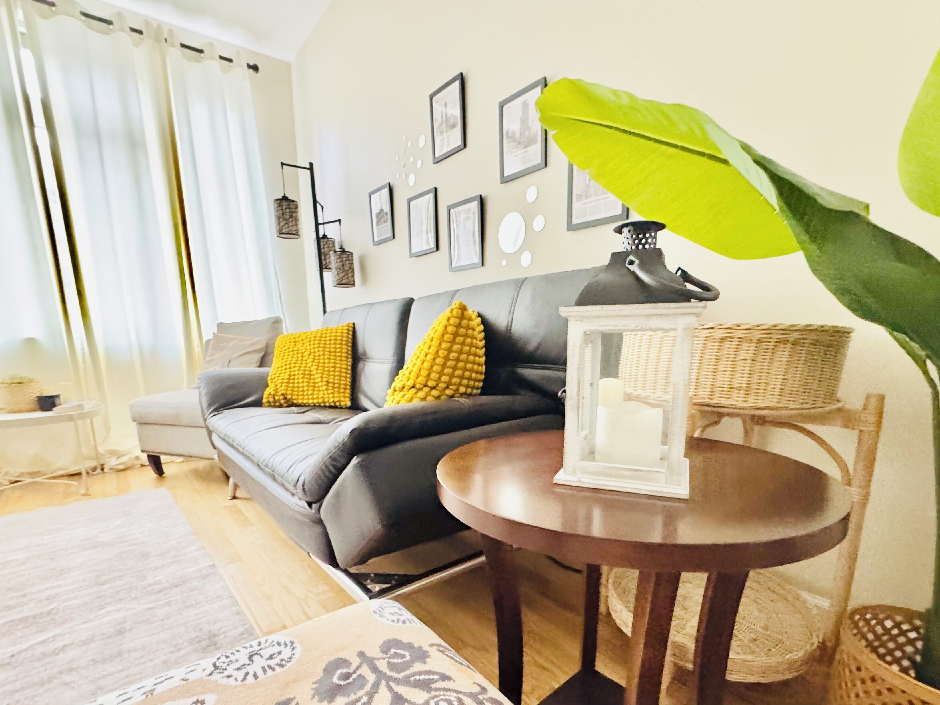 Modern 1-bedroom Apartment With 1 Free Parking, Whirlpool Bathtub,full Kitchen - Chicago, IL