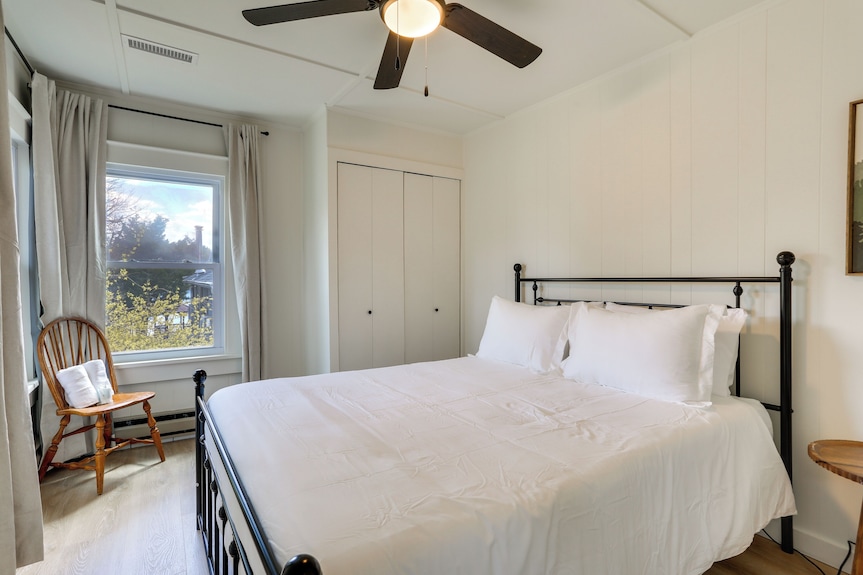 Walk To White Lake: Family Home W/ Deck & Bbq - Bethel, NY