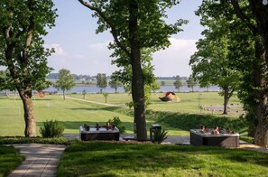 Banheira de hidromassagem exterior