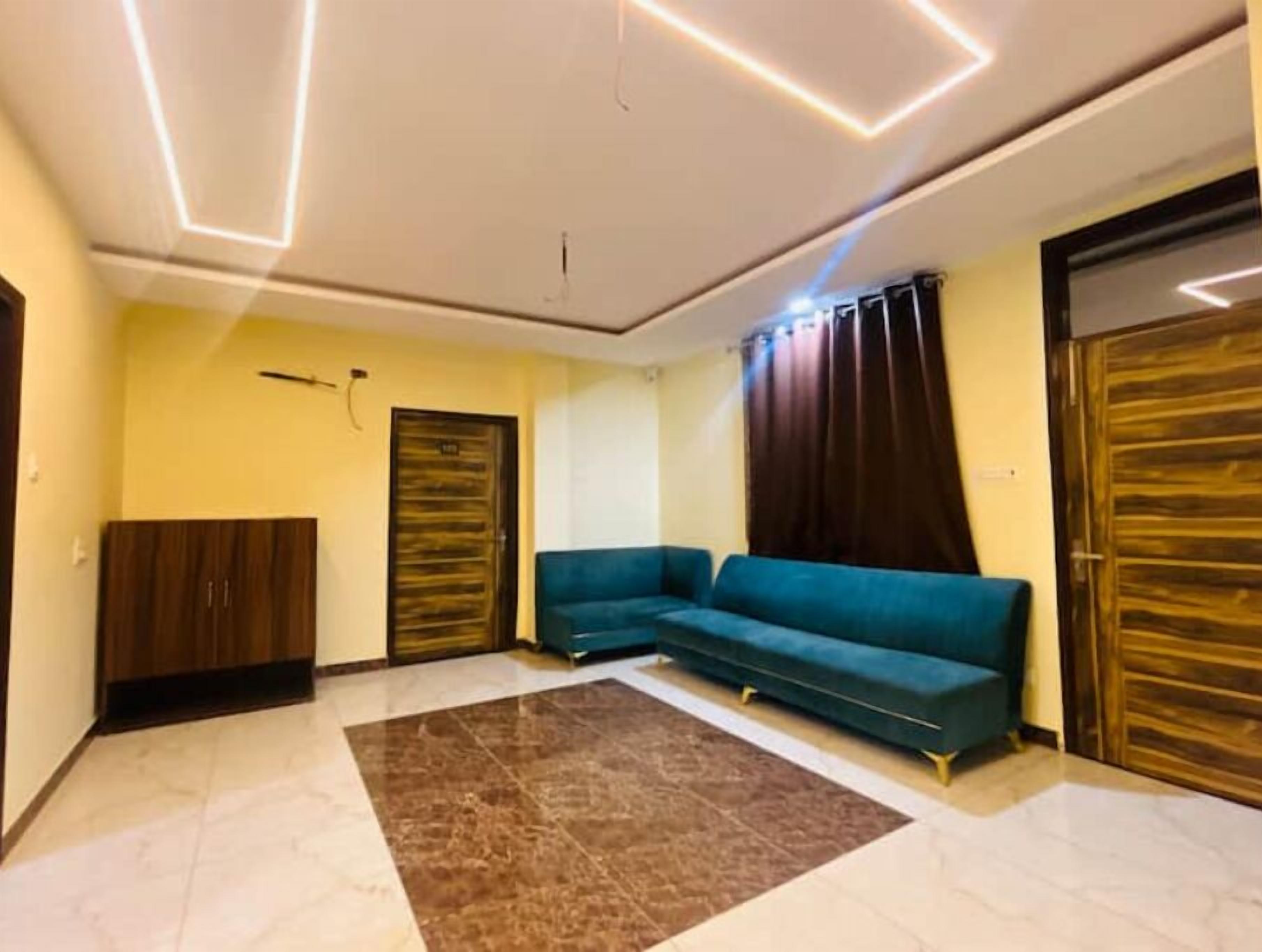 Shree Krishna Inn Indira Nagar, Kalyanpur - Kanpur
