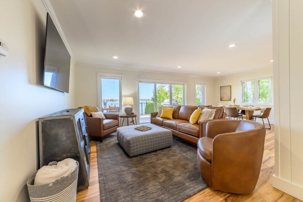 Lake|king|kayaks|game Room|firepit|ac|dock - Presque Isle, MI