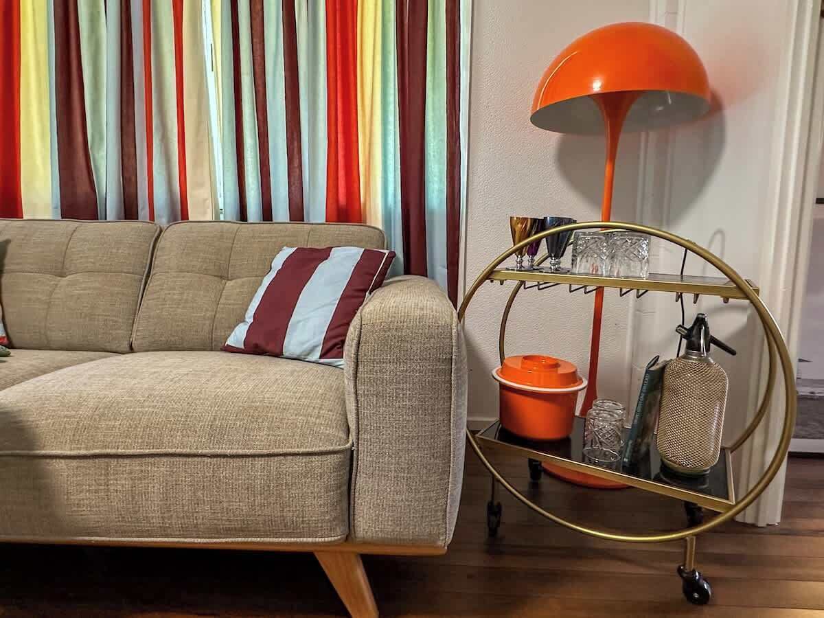 The Tides - 70s Seaside Bungalow - Port Douglas