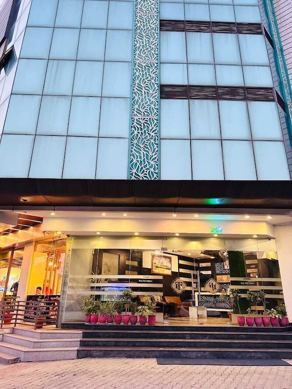 Hotel Ab Residency - Nalagarh