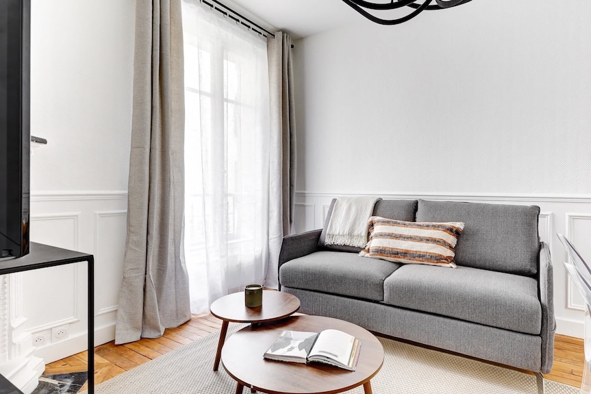 Charming 1br - Steps From Eiffel Tower & Seine - Meudon