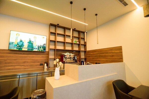 Hotel Zeneli Vlore - Vlorë