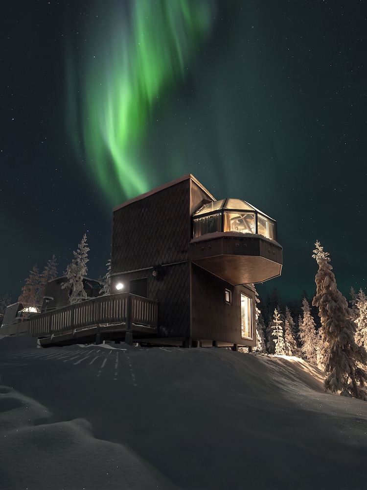 Skyview Igloo Resort - Lapland
