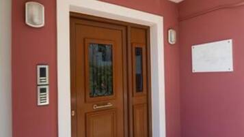 Apartamento, para fumantes | 2 quartos