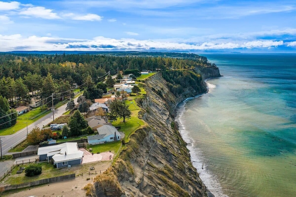 @ Marbella Lane - Seas The Bay Sanctuary - Oak Harbor, WA