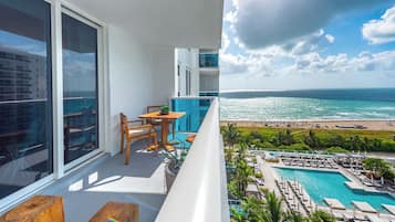Suite de Luxo, 1 quarto, cozinha, vista para o oceano | Vista para a praia ou o mar