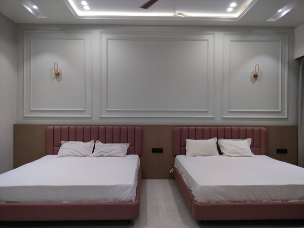 Jai Bharat Manglam And Stay - 