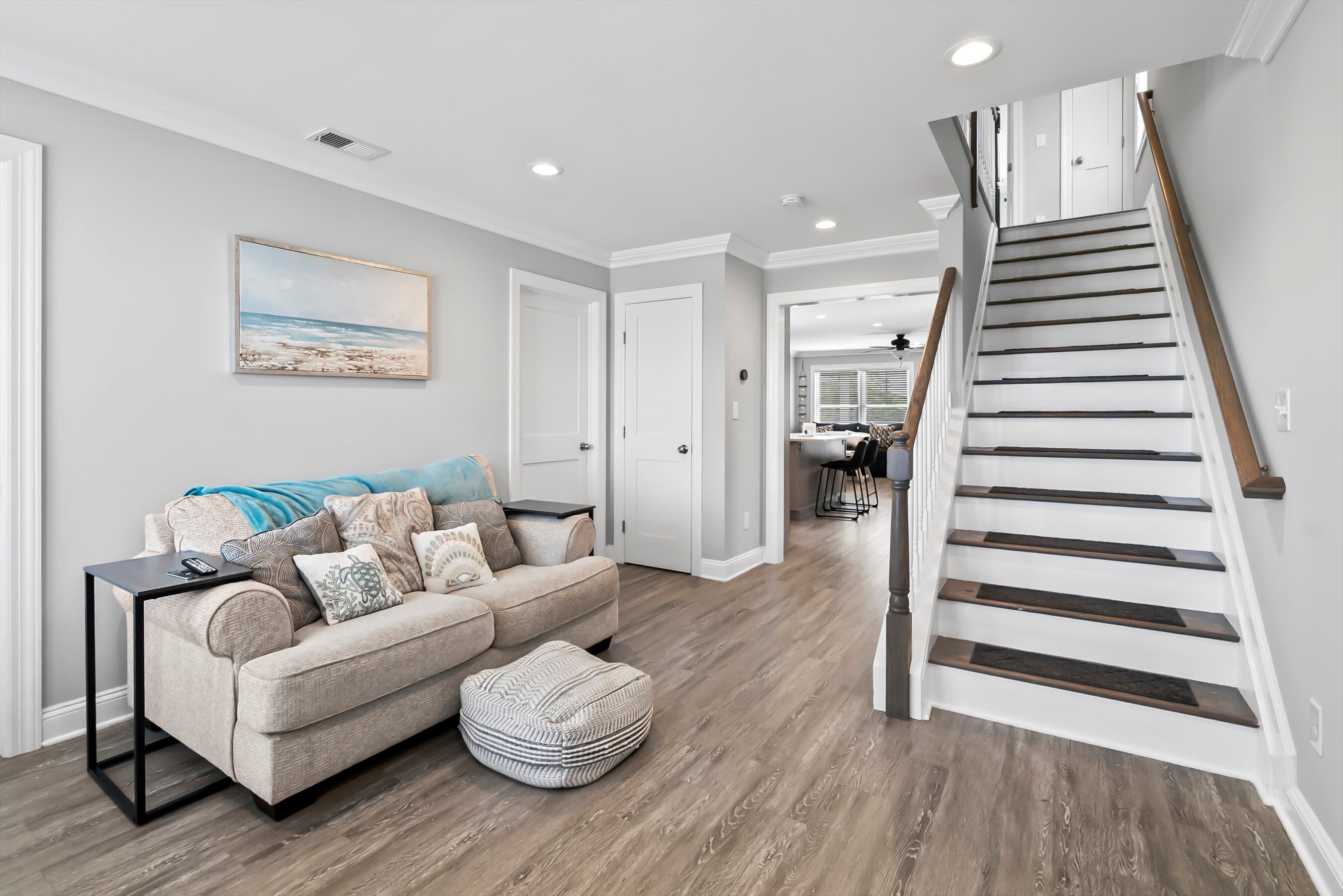 Luxury Coastal Home  Badges  Parking - Toms River, NJ