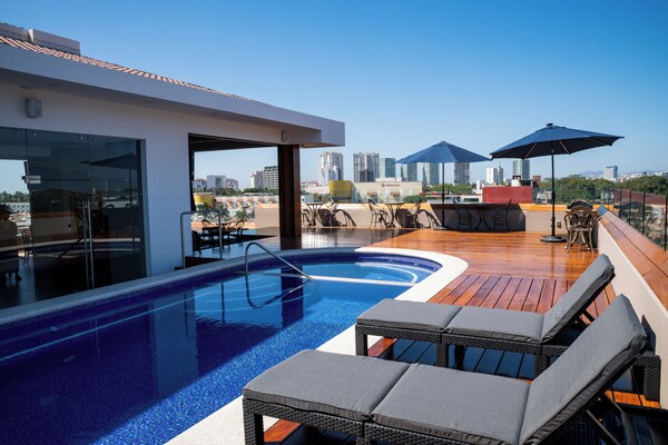 Vallarta Live Hotel - Puerto Vallarta