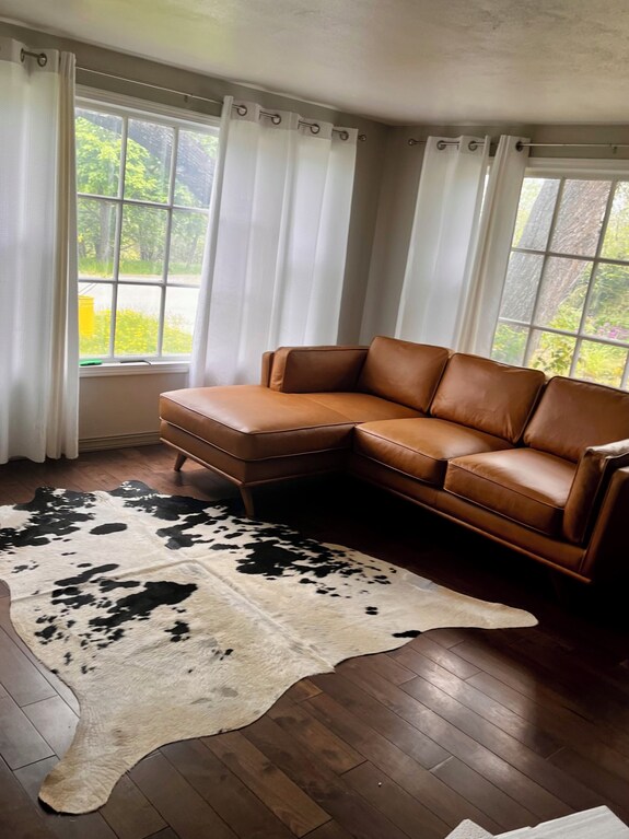 Peaceful 2 Bed Retreat On The River. Very Close To Hospitals And Dt Spokane! - Spokane, WA