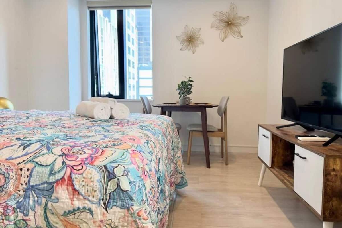 Apartamento Deluxe, ar condicionado | Refeições no quarto