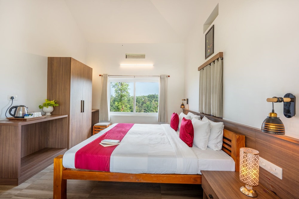 Clouds View Nature Resort - Kerala