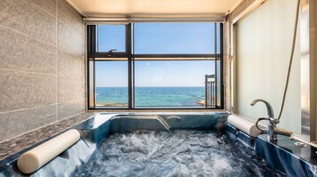 Quarto básico, 1 quarto (Room 502 (Ocean View/Spa/BBQ)) | 1 quarto, Wi-Fi de cortesia