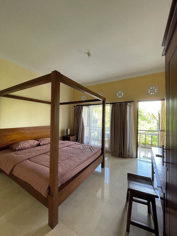 Chic 1-bedroom Apartment In Charming Bali With Wifi, Ac. Hot And Cold Water - Bali