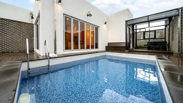 Quarto Básico, 1 quarto (Tri(Private Pool / Warm Water Req)) | 1 quarto, Wi-fi grátis