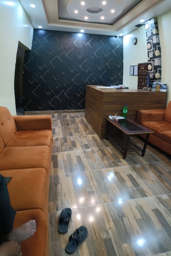 Hotel Assi River - Varanasi