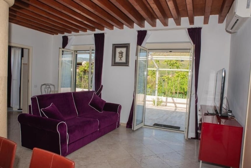 Pink House - Free Parking Wi-fi Free Tivoli - Tivoli